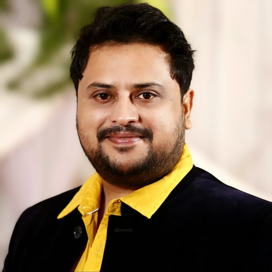 Classic Pages - Discover the Joy of Reading!